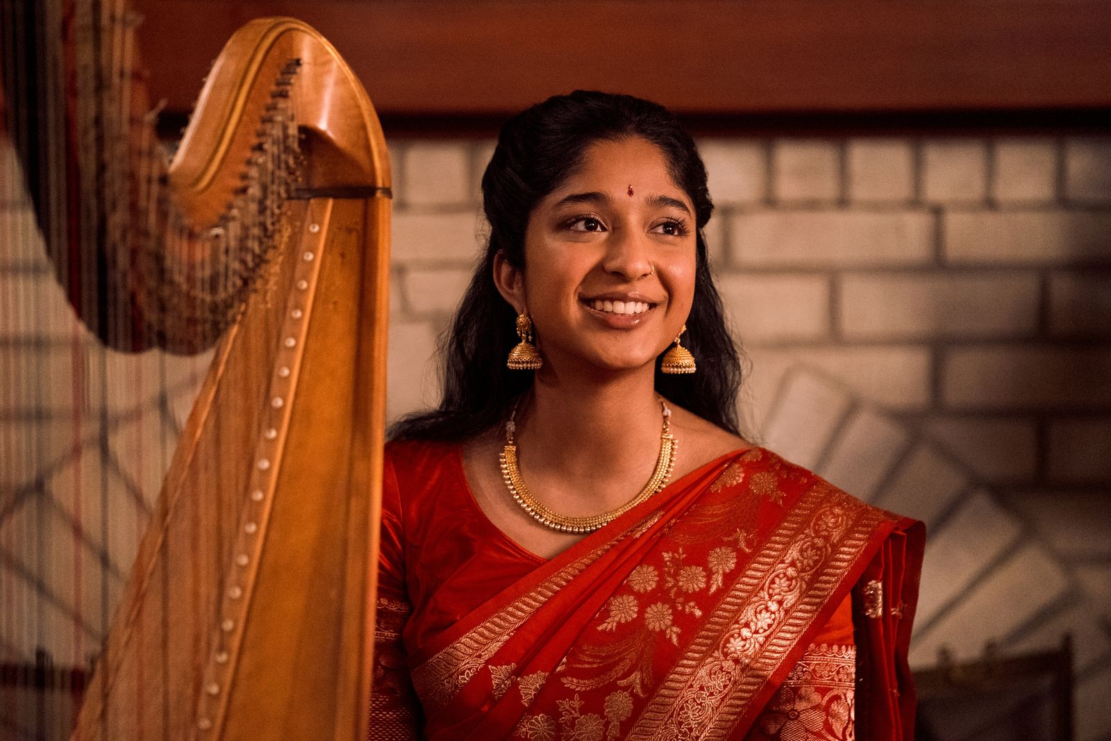 Never Have I Ever Wanted to Learn to Play the Harp Like Pippa Reid, Eva ...